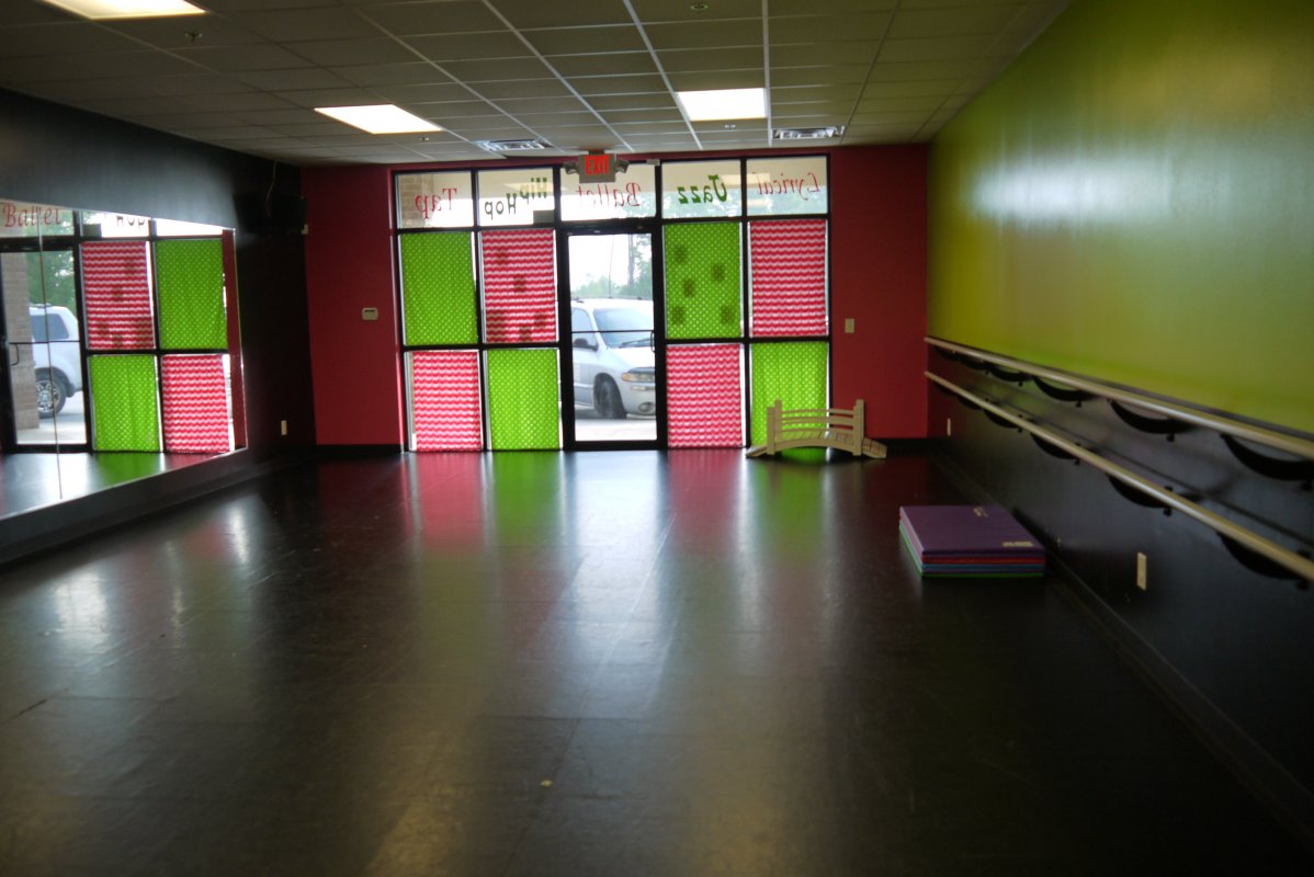 Studio - Georgia Dance Unlimited